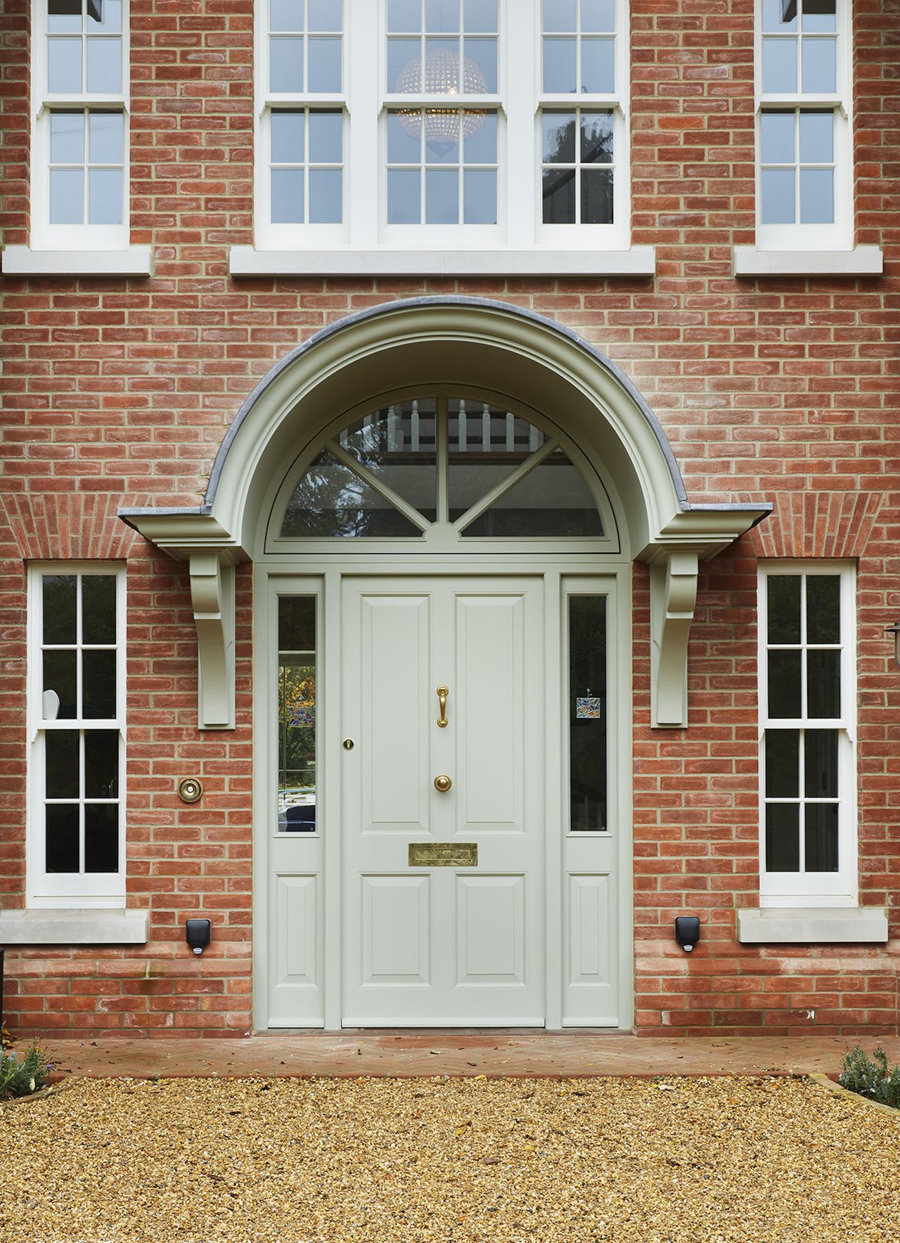 How to clean a front door: smarten up the entrance to your home | Homes ...