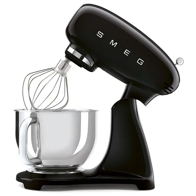 The 7 best stand mixers - out of the 20 our bakers tested | Woman & Home