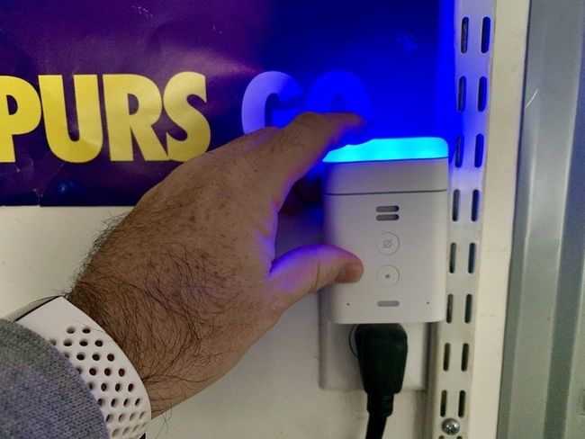 Amazon Echo Flex review: Alexa muscled her way into my garage | Android ...