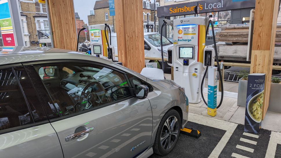 I just tried Shell’s EV charging hub — and it's not the future I want ...