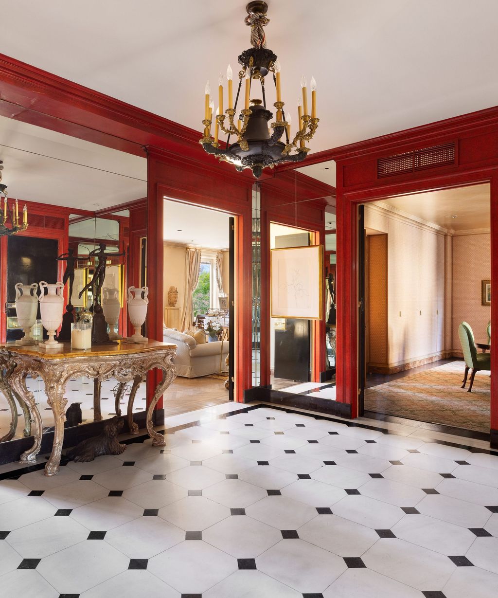Inside Barbara Walters' apartment: listed for $19.75 million | Homes ...