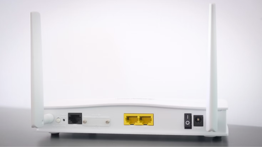 How to Turn an Old Router into a Wi-Fi Extender or Switch | Tom's Hardware