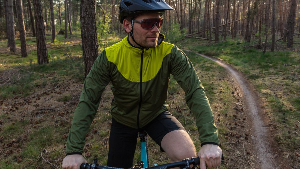What to wear mountain biking: All the mountain bike gear you need from ...