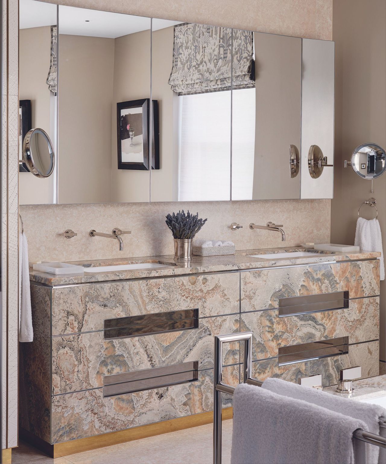 Double vanity bathroom ideas: 10 expert design tips | Homes and Gardens