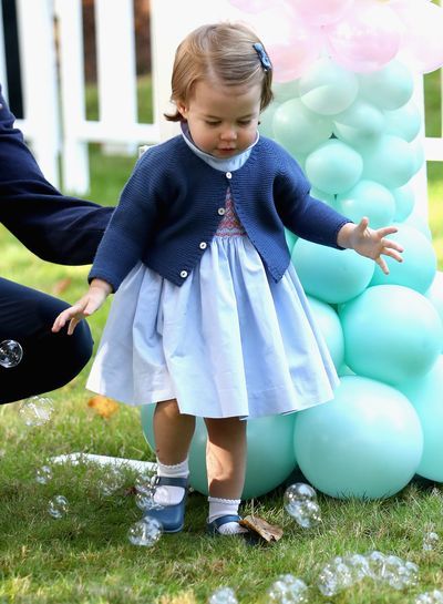Princess Charlotte Style - Why Princess Charlotte Always Wears Dresses ...