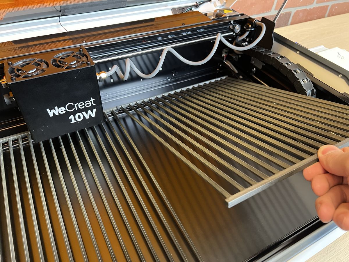 WeCreat Vista 10 Watt Review: Small but Mighty | Tom's Hardware