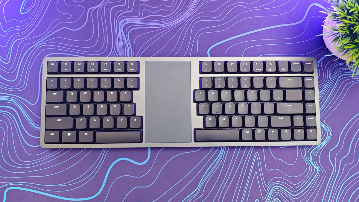Kinesis Form Split Mechanical Keyboard review: Ergo on the low | Tom's ...