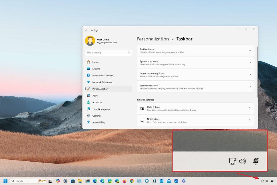 5 settings I always change to declutter the System Tray on Windows 11 ...