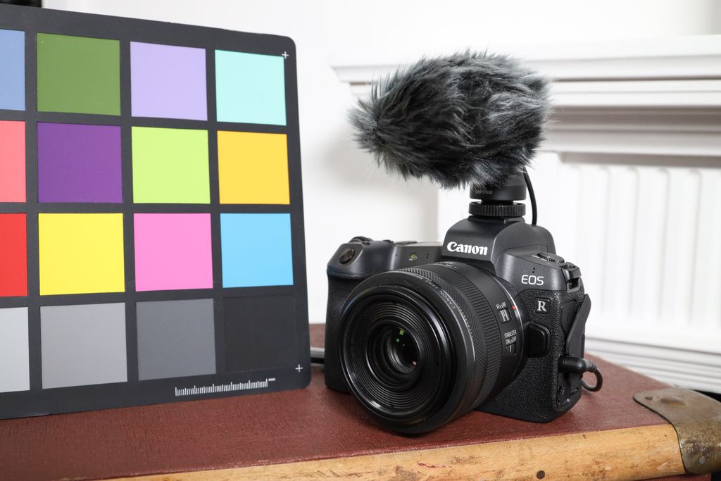 Canon's ultimate vlogging kit for mirrorless and compact content ...