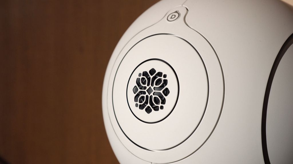 I tried a 5-star speaker that looks better than Bowers and sounds ...
