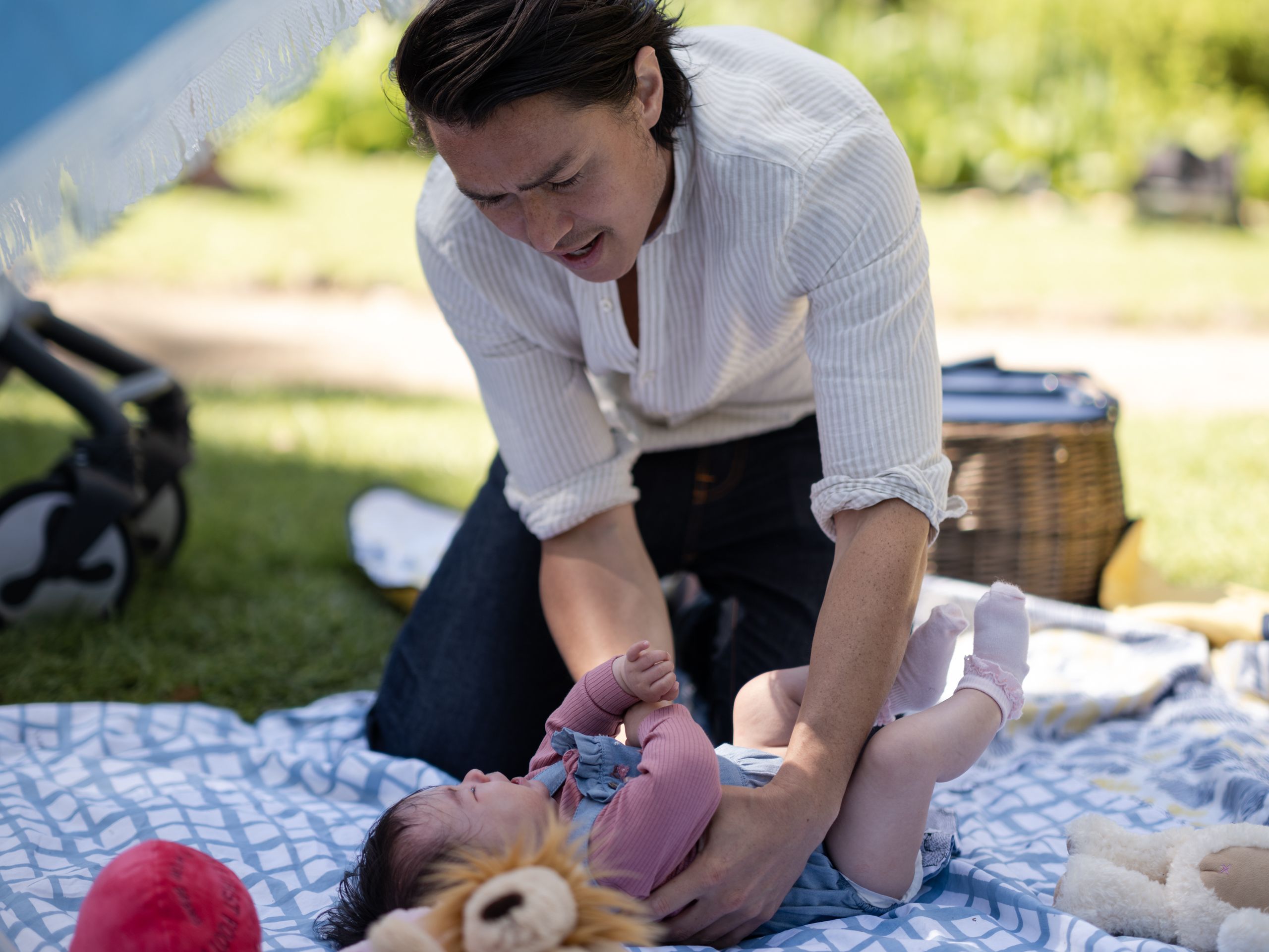 Neighbours Tim Kano reveals MORE baby drama for Leo | What to Watch