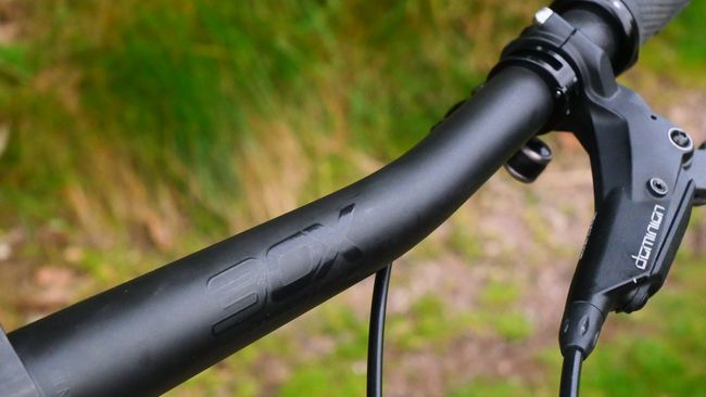 SQLab 30X 16-degree handlebar review – unconventional highly back-swept ...