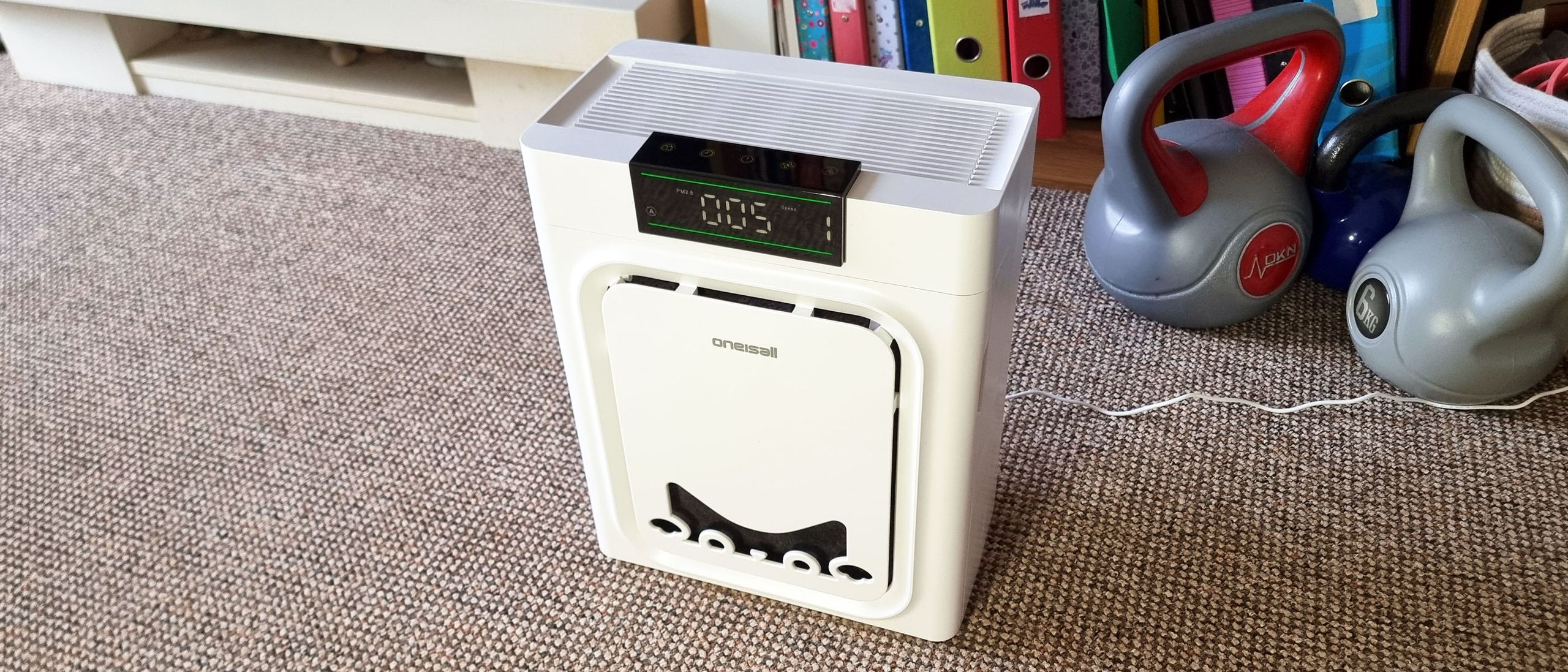 Oneisall Pet Air Purifier review: Top budget pick for hair, odors and ...