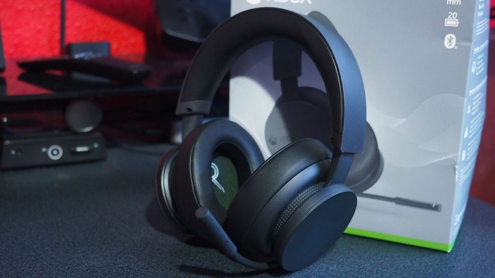 Xbox Wireless Headset (2024) review: Is this new budget option worth ...