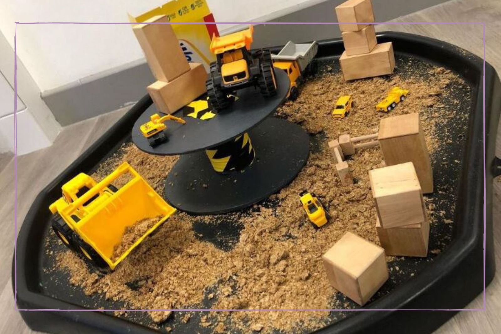 14 tuff tray ideas, including cutting, counting, and creating | GoodtoKnow