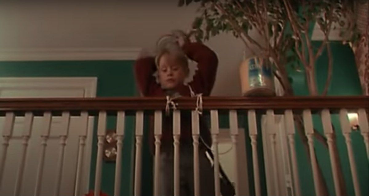 Home Alone: The 10 Most Serious Injuries Marv And Harry Had In Both ...