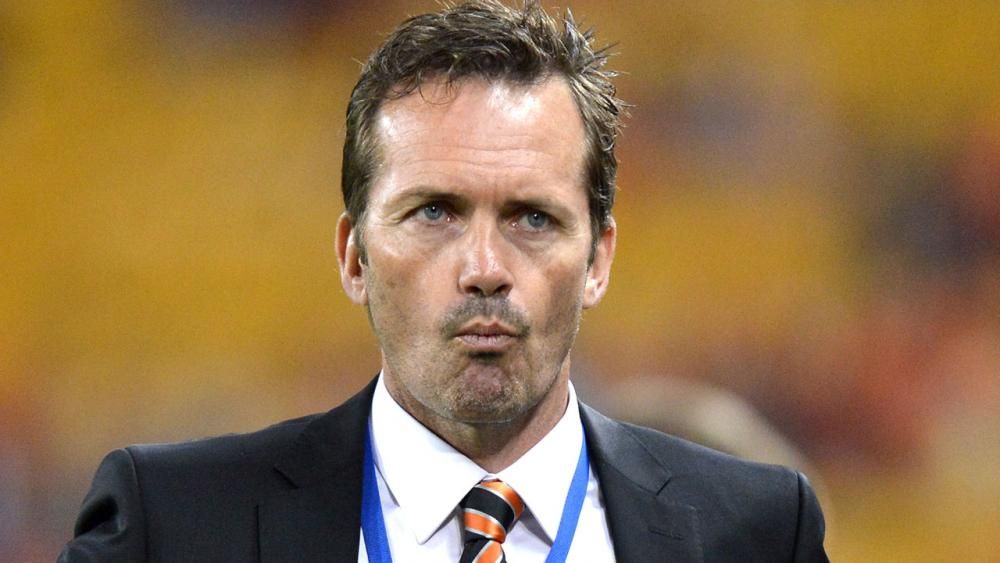 Mulvey shoulders blame for Brisbane defeat | FourFourTwo