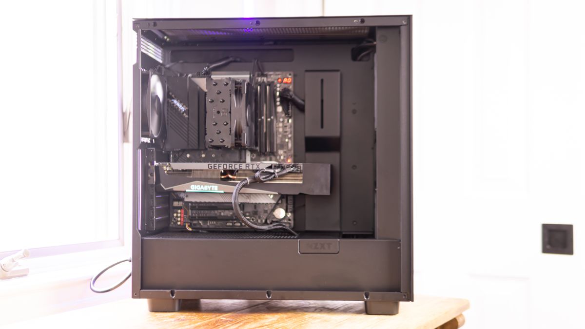 NZXT H7 Flow Review: Impressively Cool and Quiet | Tom's Hardware