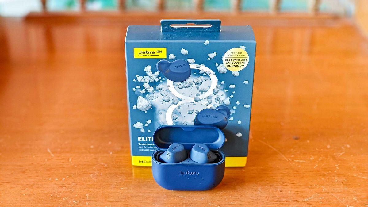 I test wireless earbuds for a living — these are the 5 best for bass ...