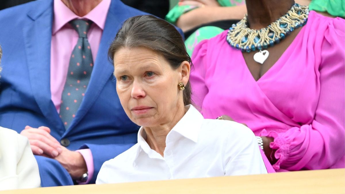 Lady Sarah Chatto nails vieux riche style in crisp white shirt | Woman ...