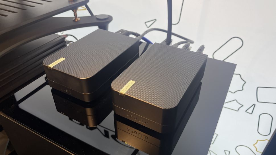 Michell's high-end Apollo phono stage and Muse power supply are ...