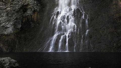 Best hikes in Yellowstone National Park: waterfalls, wildlife and ...
