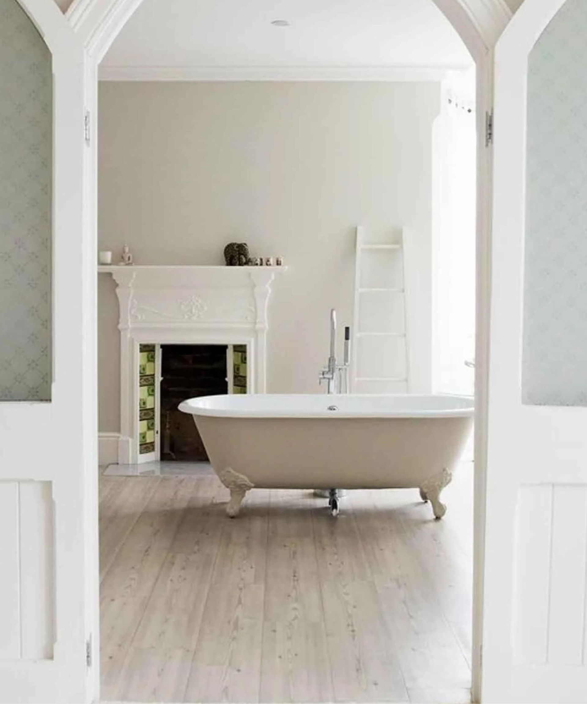 7 cream wall paint colors chosen by designers that are anything but ...