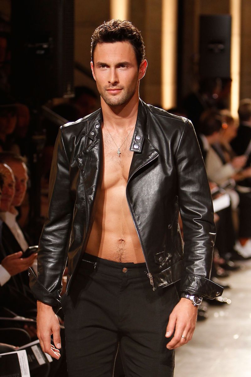 21 Top Male Models of All Time | Famous Male Models | Marie Claire