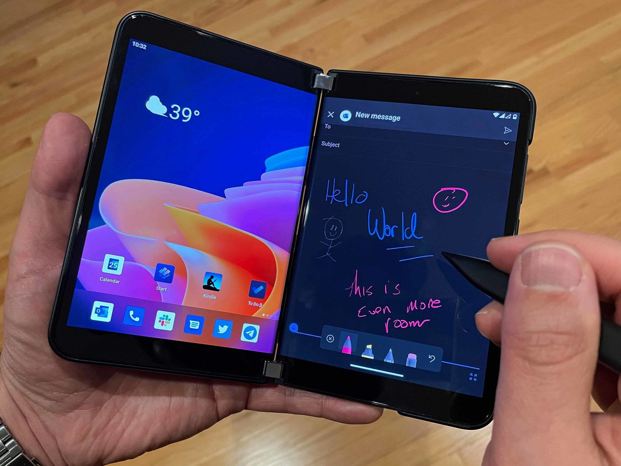 Hands-on with Surface Duo 2's first OS feature update (video) | Windows ...