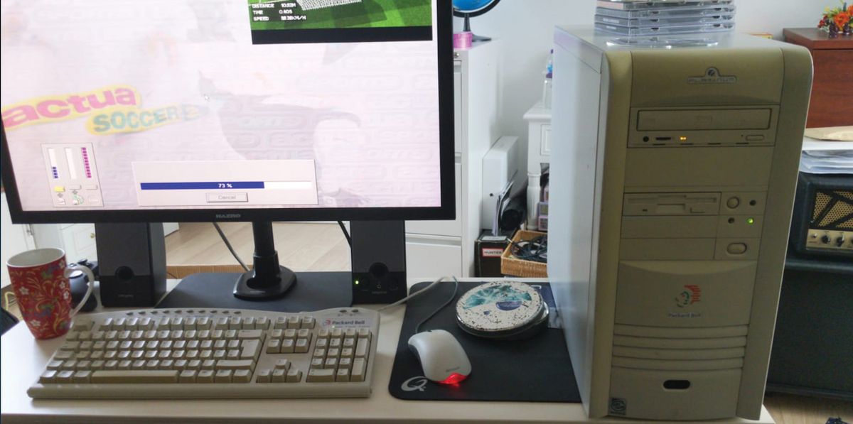 Rebuilding a 1998 PC just to play Half-Life | PC Gamer