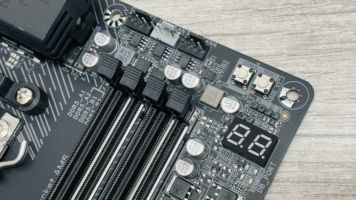 Gigabyte X870E Aorus Pro review | PC Gamer