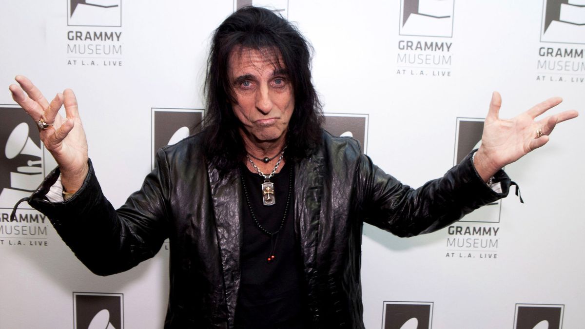 Alice Cooper film tackles drink and drugs battle | Louder