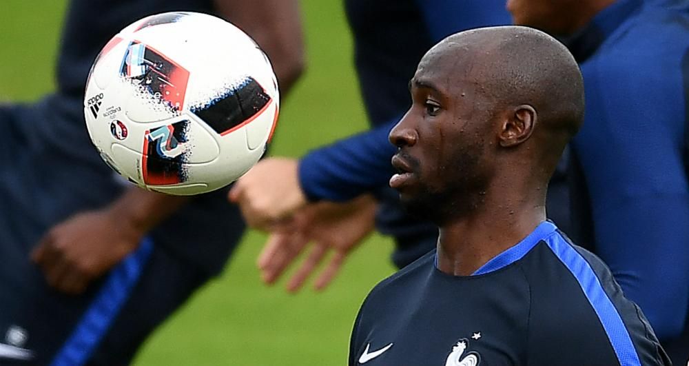 BREAKING NEWS: Mangala joins Valencia in latest City departure ...