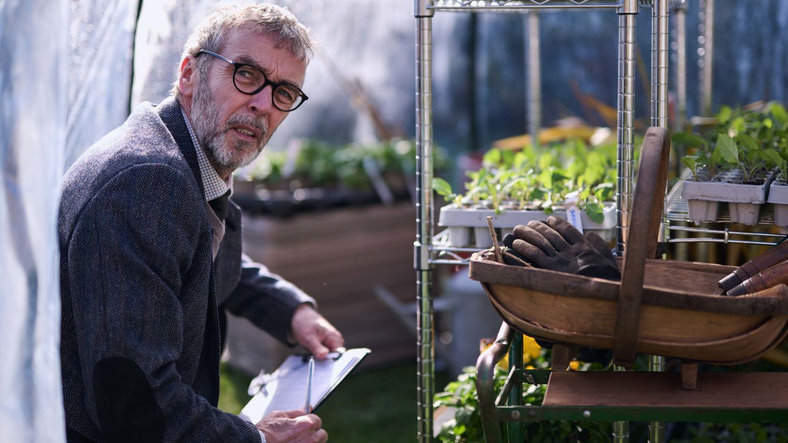 Who plays Dr Charles Beck in Silent Witness and what's he been in ...