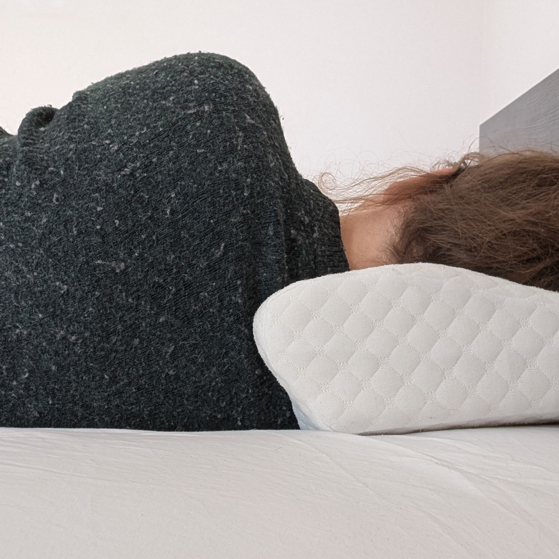 Kally Sleep Neck Pain Pillow review: tried and tested | Ideal Home
