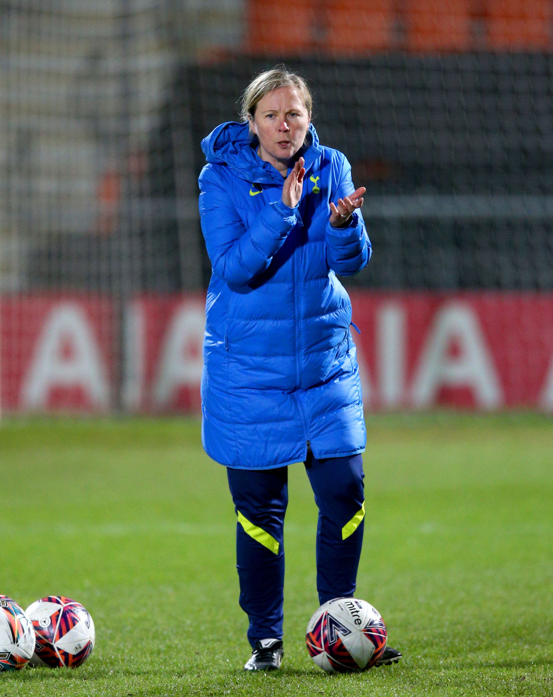 Rehanne Skinner urges Tottenham youngsters to push for England ...