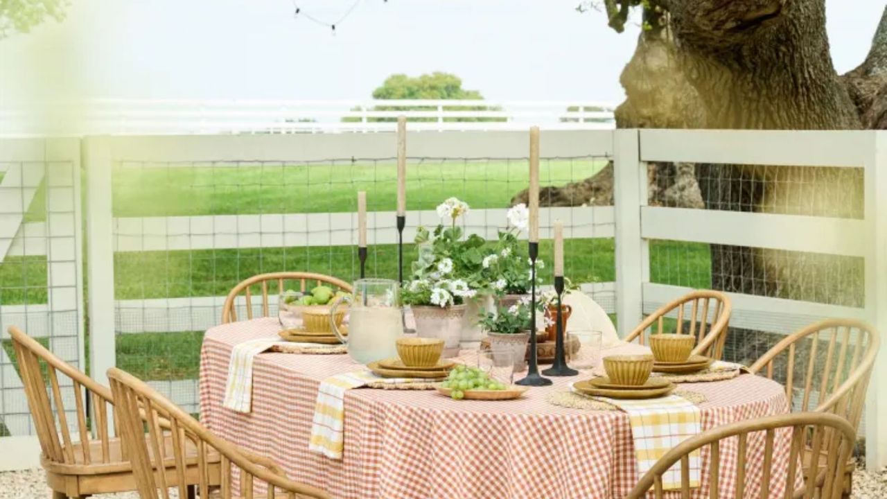 I found the best of Joanna Gaines' Magnolia summer range | Homes and ...