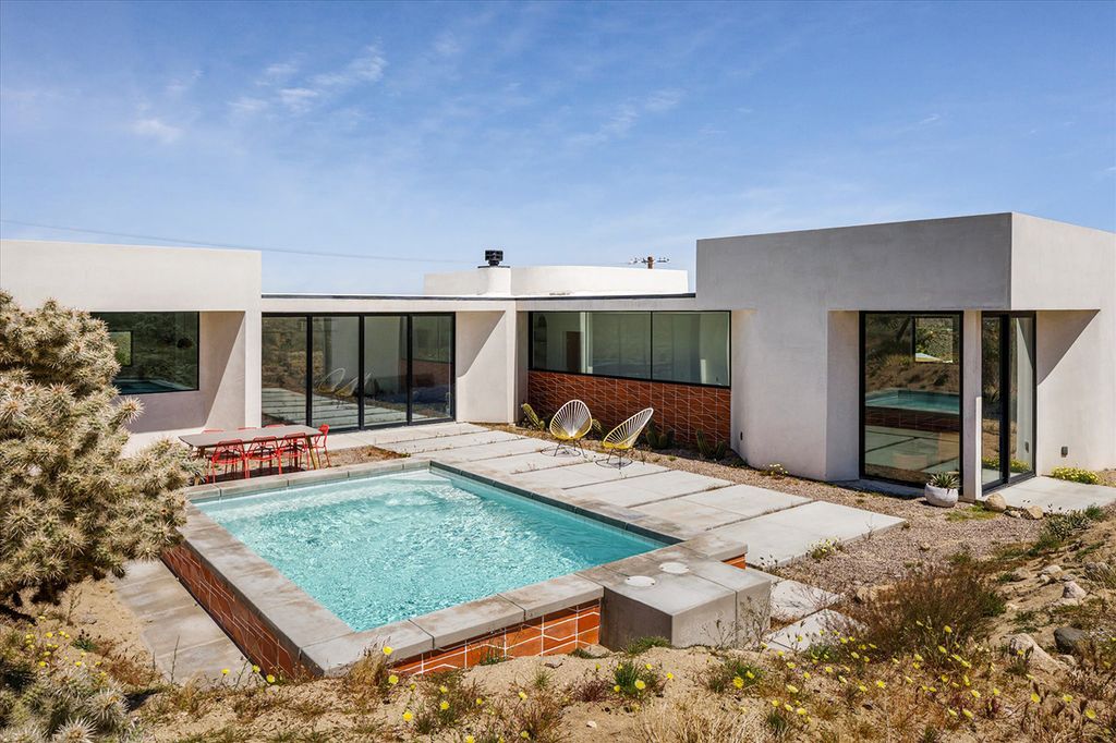 6 cozy homes built in adobe style | The Week