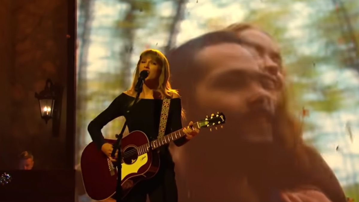 32 Of The Most Memorable Musical Guests In SNL History | Cinemablend