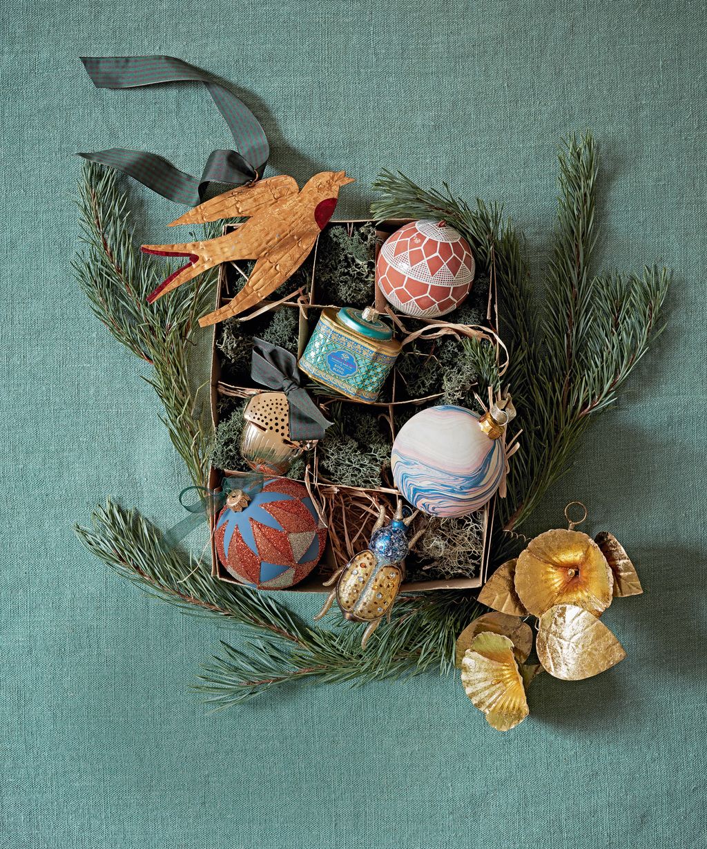 Undecorating - the kit you need to clear your home of Christmas | Homes ...