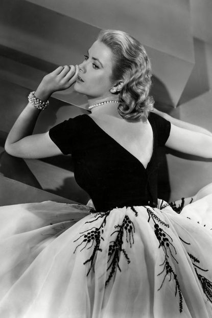 10 Of Grace Kelly's Most Beautiful On-Screen Outfits | Marie Claire UK