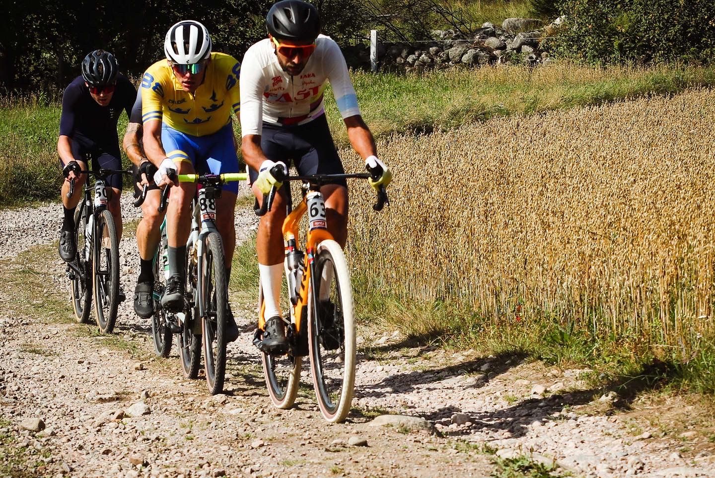Slik, Ten Dam confirmed for Dutch Gravel Worlds team with Van Vleuten ...