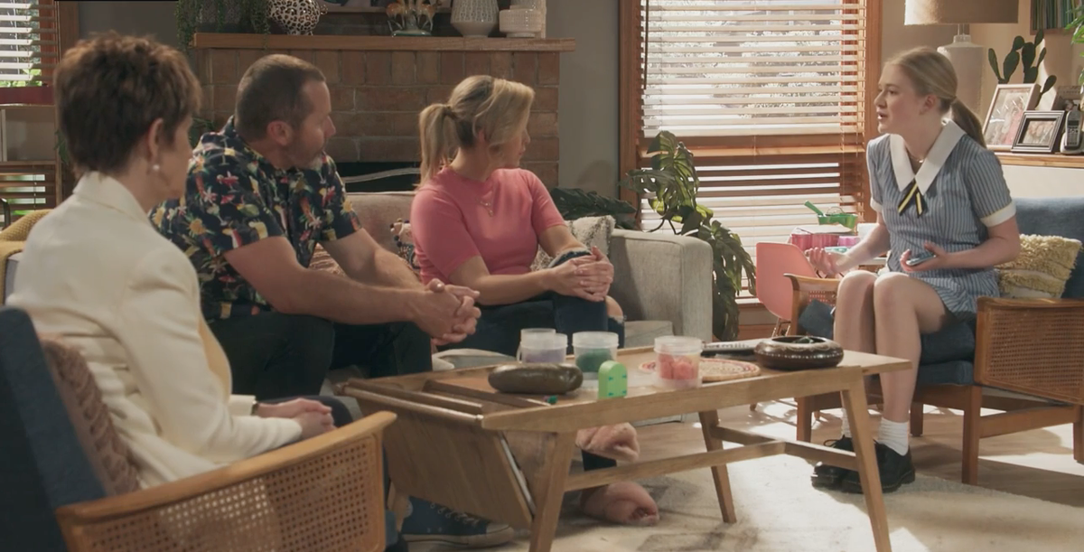 Neighbours spoilers: Jane Harris vs the mean girls! | What to Watch