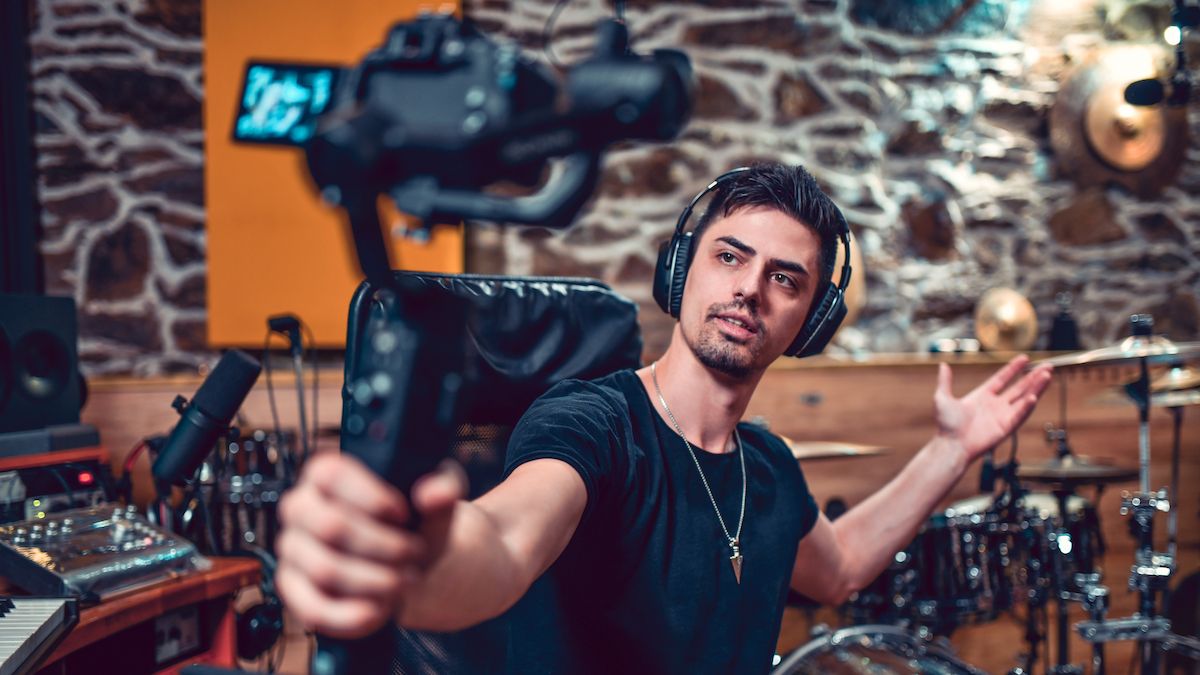 Best camera microphones: Shotgun and lavalier mics | MusicRadar