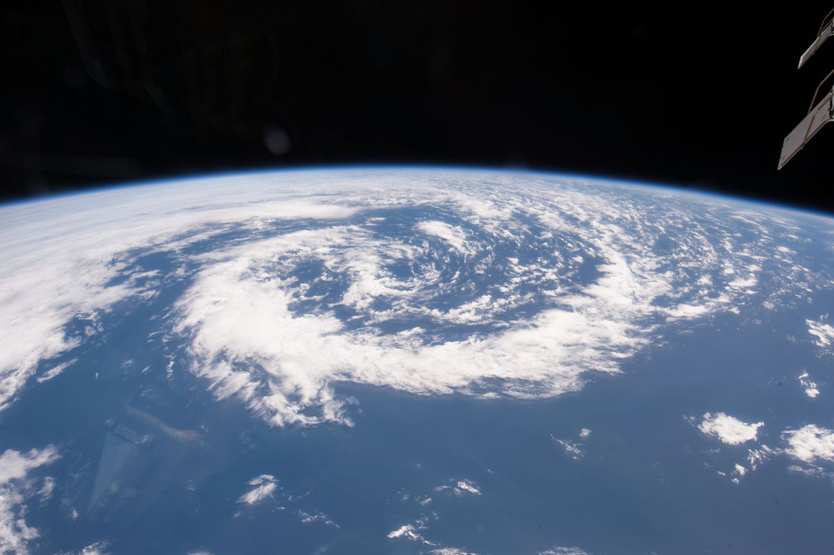 Amazing Space Station Photos by Expedition 42 Astronauts: Page 2 | Space