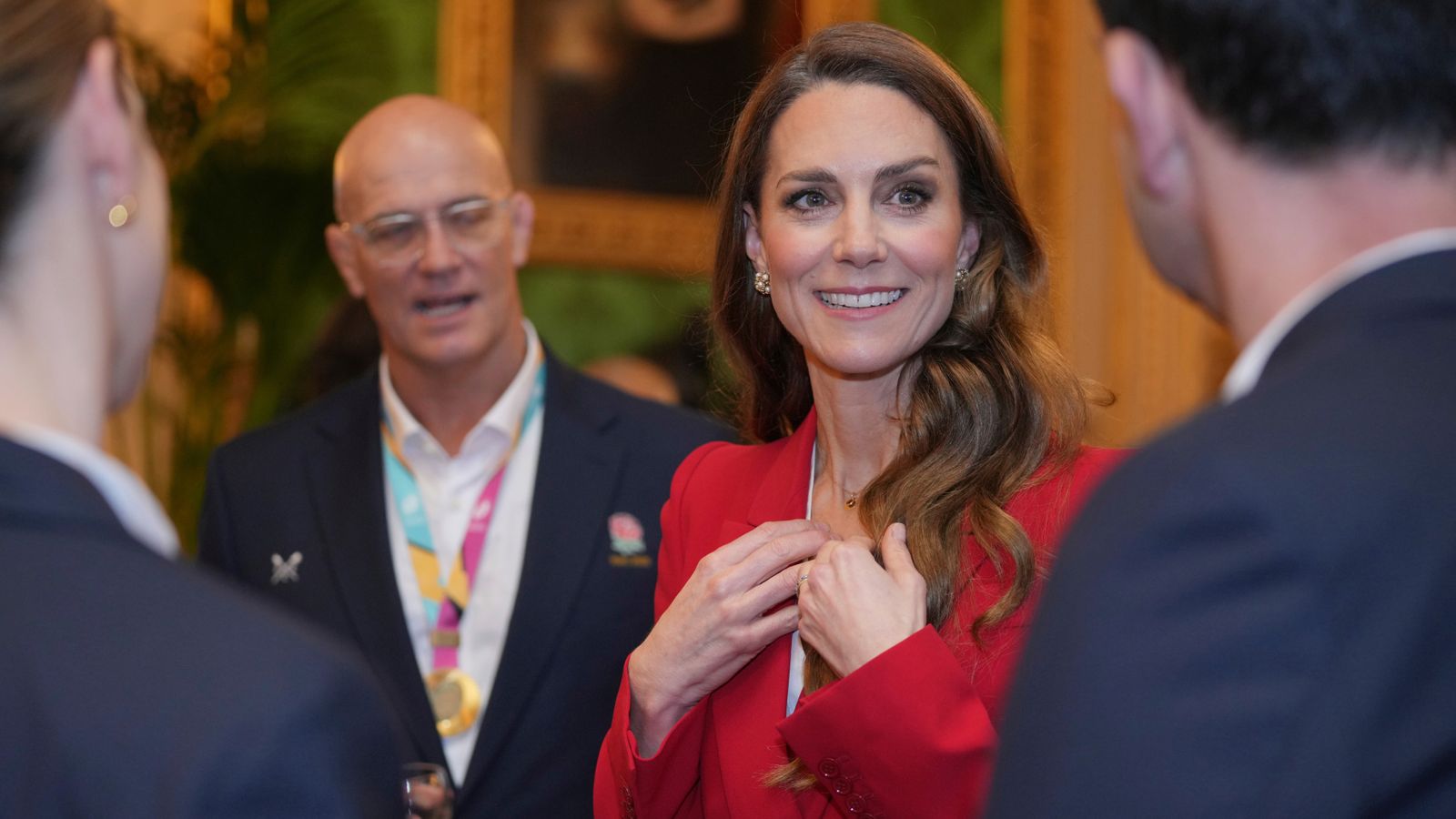Princess Kate Channels Red Roses and "Feminine Energy" for England ...