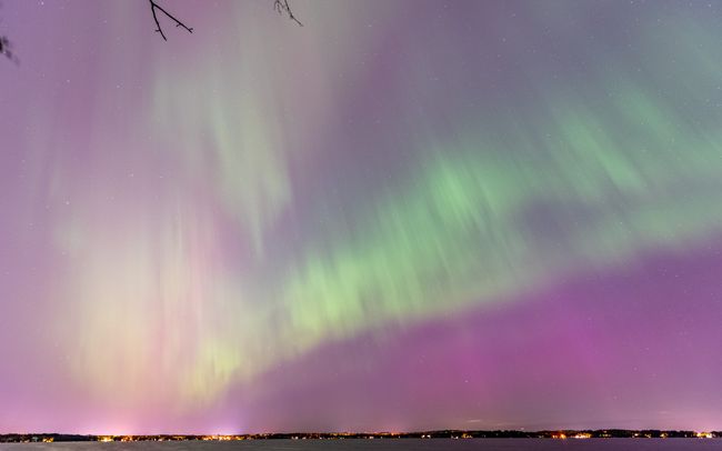 Jaw-dropping northern lights from massive solar flares amaze ...