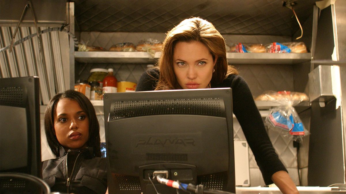 The Shocking Method Most Couples Use To Spy On Their Other Half | Marie ...