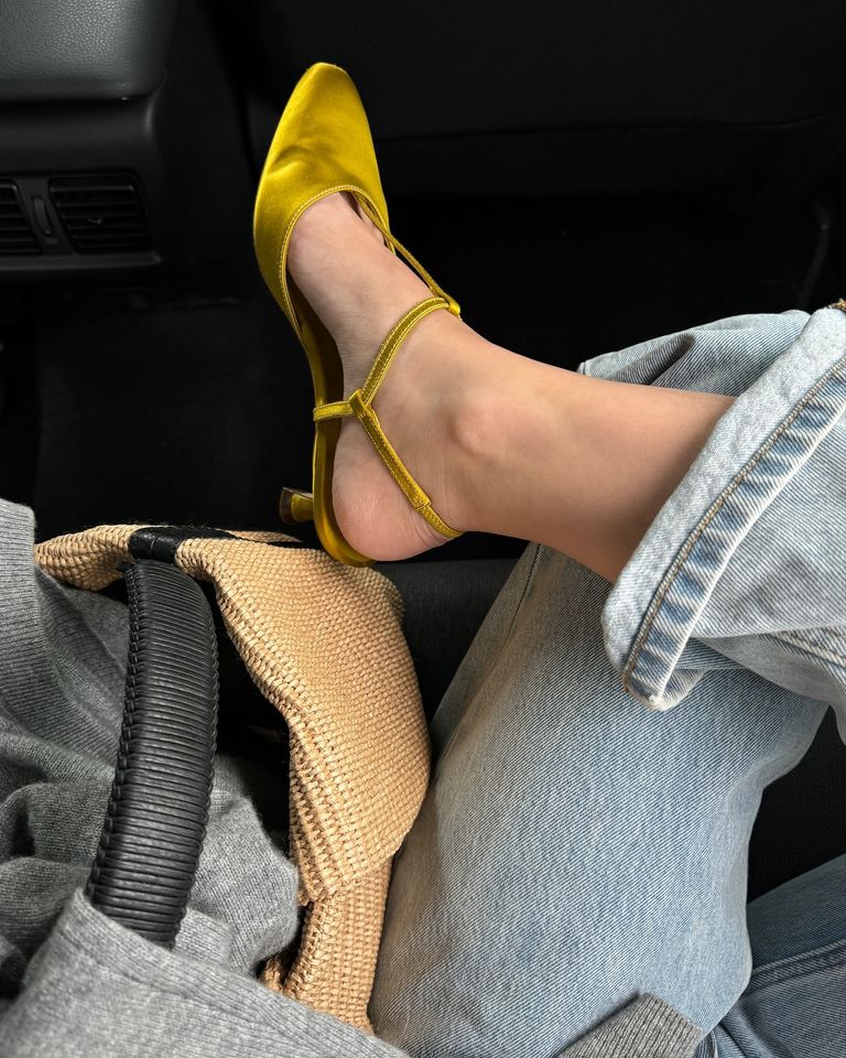 The Elegant Satin Shoe Trend Is Having a Moment—Discover the Styles I ...