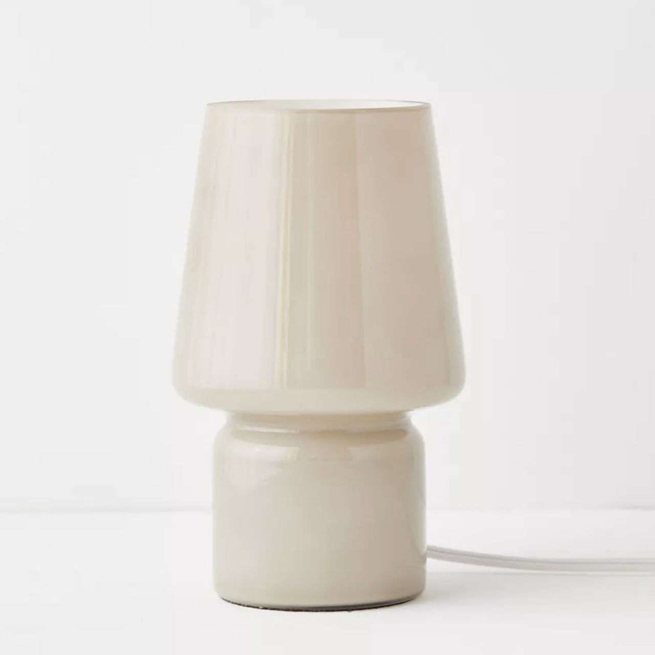 9 stylish portable lamps to shop for spring | Homes and Gardens